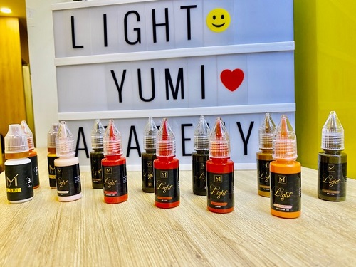 Feedback mực Light của học viên team nhà YumiAcademy.